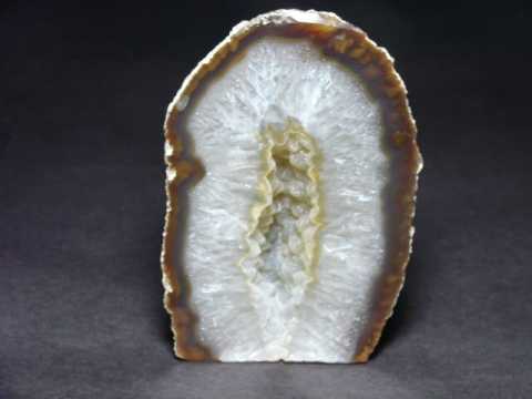 Agate Geodes and Agate Mineral Specimens