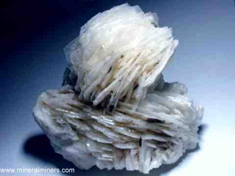 Albite Mineral Specimens and Cleavelandite Crystals