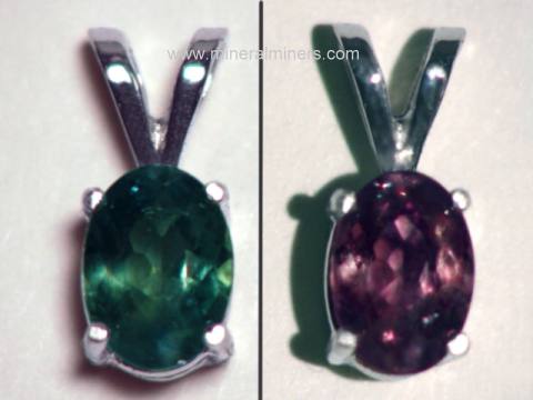 Natural Alexandrite Jewelry: Earrings, Necklaces Pendants & Rings