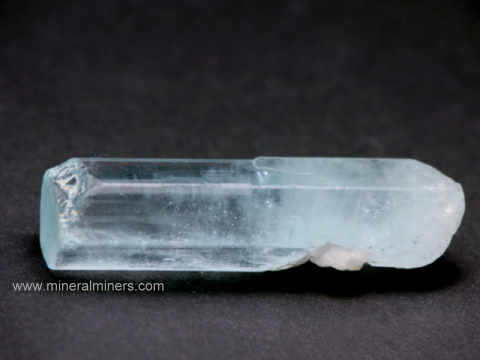 Aquamarine Crystals: natural aquamarine crystal specimens