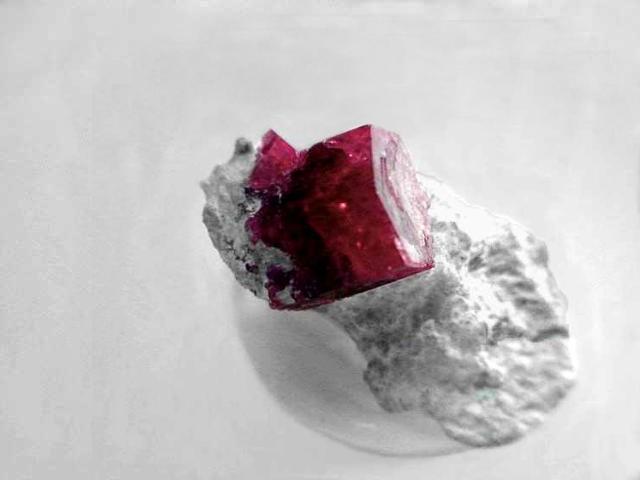 Red Beryl (bixbite) Crystals and Mineral Specimens