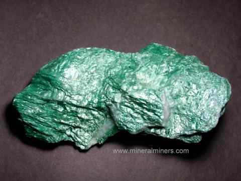 Fuchsite Mica Mineral Specimens: natural green fuchsite