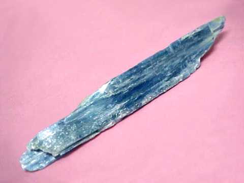 KYANITE Spectacular Decorator & Collector Items at MINERALMINERS.COM