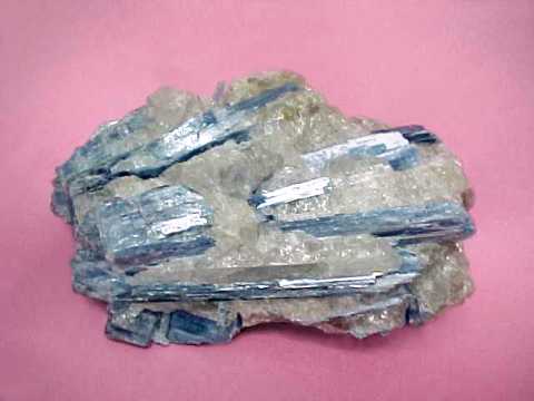 Kyanite Crystals: natural kyanite crystals