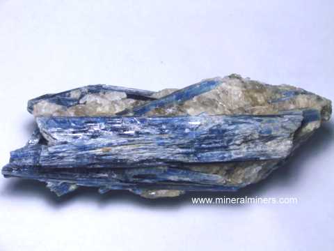 Kyanite Crystals: natural kyanite crystals