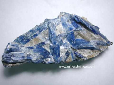 Kyanite Crystals: natural kyanite crystals
