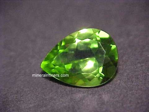 Peridot Gemstones: natural peridot gems