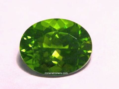 Peridot Gemstones: natural peridot gems