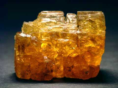 Topaz Crystals and Topaz Mineral Specimens: natural color topaz crystals