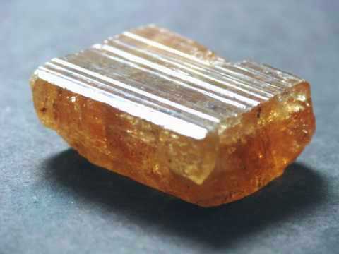 Topaz Crystals and Topaz Mineral Specimens: natural color topaz crystals