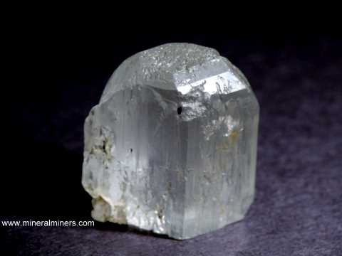 Topaz Crystals and Topaz Mineral Specimens: natural color topaz crystals