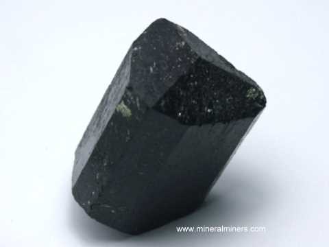 Black Tourmaline Crystals: natural black tourmalines
